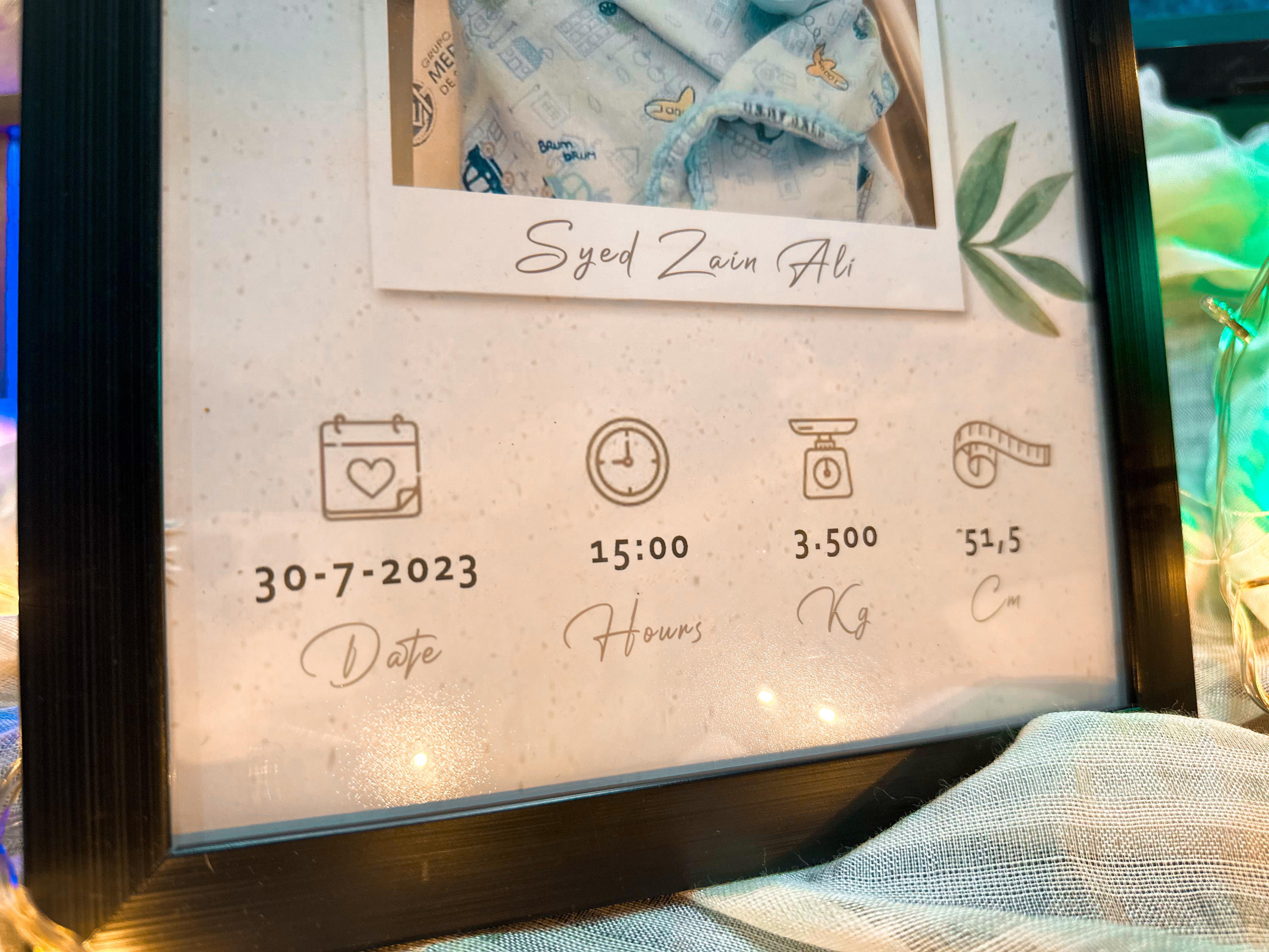 Born Baby Frame